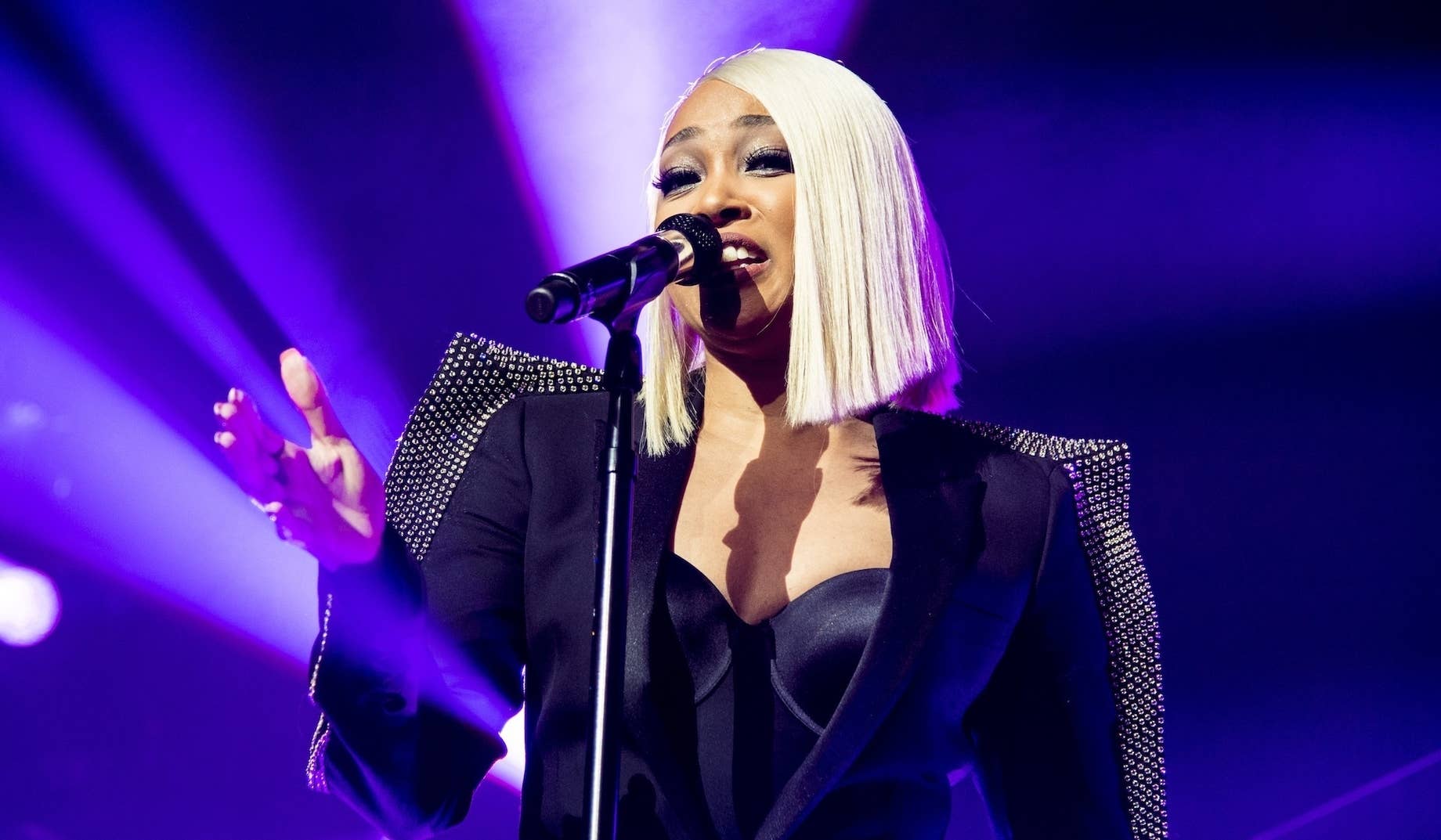 'Goonica' Trends After Monica Jumps Off Stage to Confront Man Hitting ...