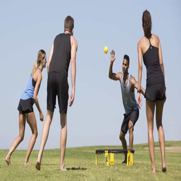 40 Outdoor Games That Are Fun For The Whole Family