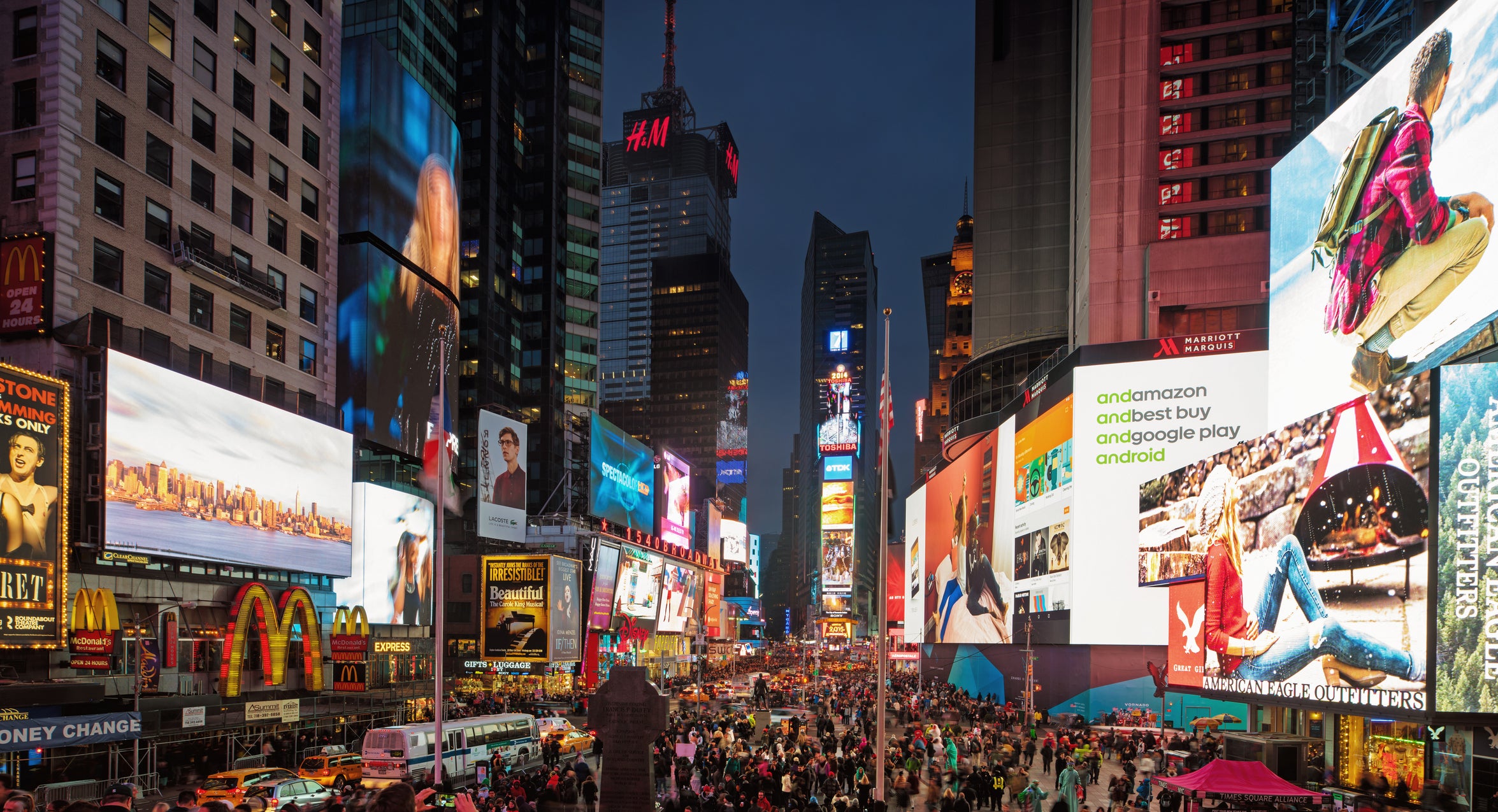 19 Popular Tourist Destinations People Say Are Worth It
