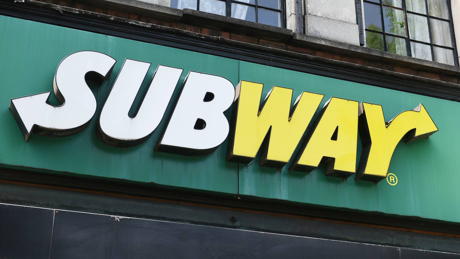 Subway Removes ‘Our Subs Don’t Implode’ Sign | Complex