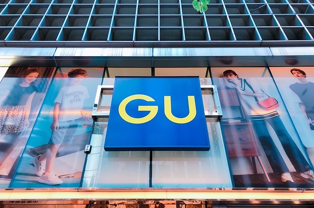 【GU】体型がスッキリ見えて嬉しい！1990円の「高見えセーター」夏から秋まで着回せる名品です！