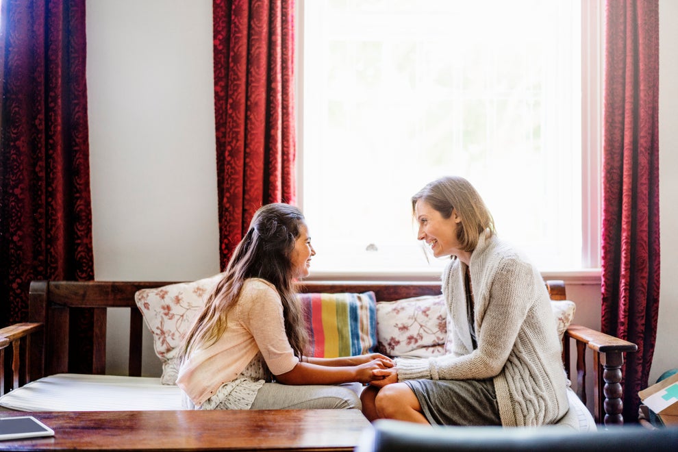 29 Parents Share How They're Raising Kids Based On Their Own Upbringing