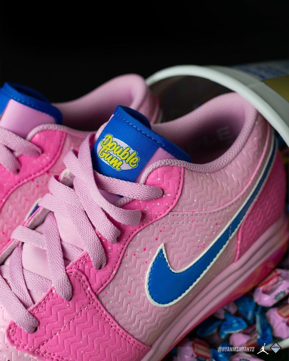 Aaron Judge Bubble Gum Inspired Air Jordan 1 Low Cleats | Complex