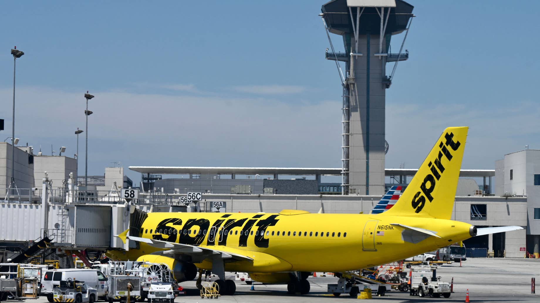 Spirit Passenger Says She Was Stuck on Plane for 7 Hours in Viral ...