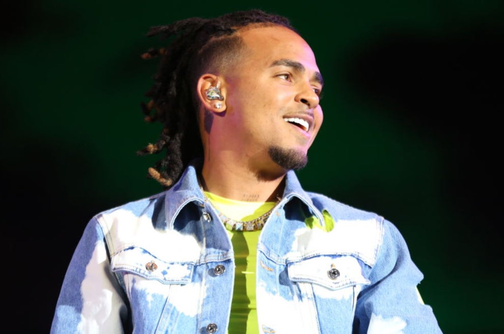 15 Artists And Celebs Scooter Braun Still Manages