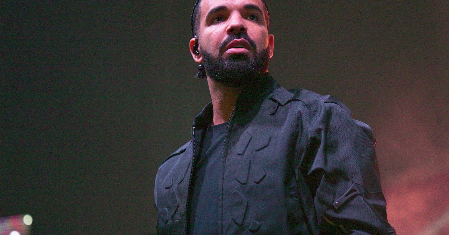 Drake Addresses Fans' Frustration at 'For All the Dogs' Not Dropping ...