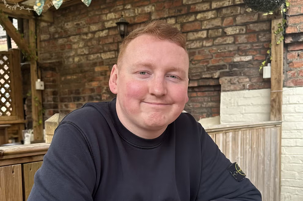 26-Year-Old British Man Dies After Ammonia Exposure On Doorstep, Six ...