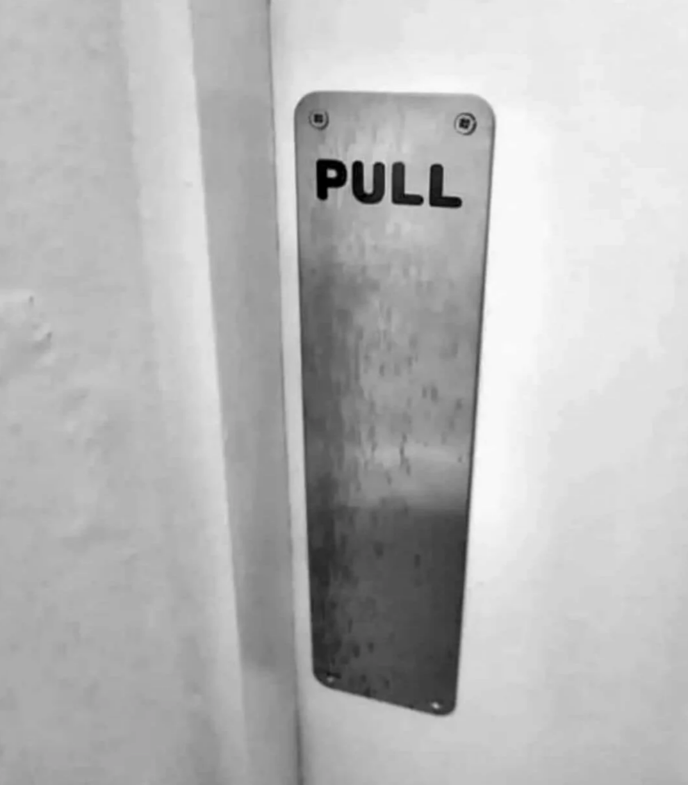 60 Hilarious Mistakes Employees Made At Work