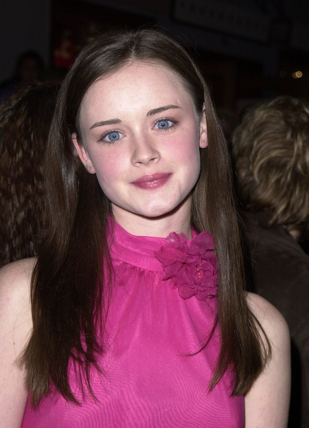 23 Female Stars Of '90s And '00s Teen TV Shows Then Vs. Now