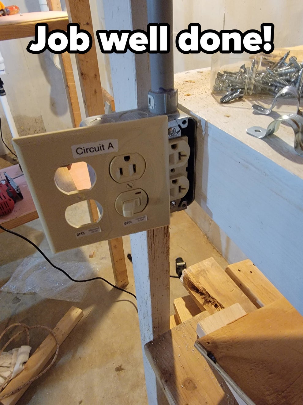 50 Absolutely Terrible Landlords Who Tried To Fix An Apartment And ...