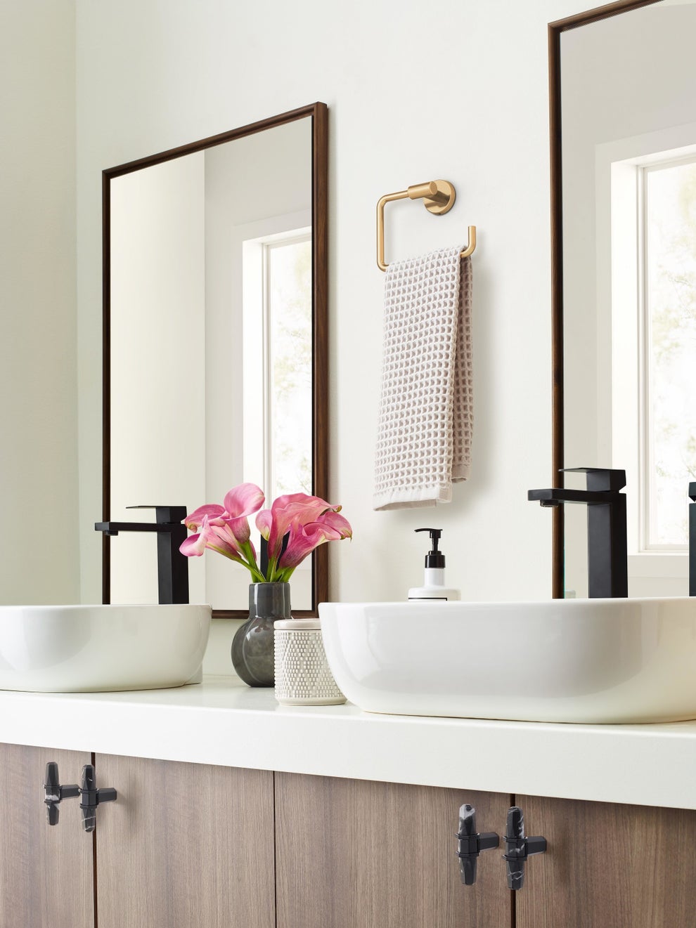 25 Lowe's Products to Transform Your Bathroom