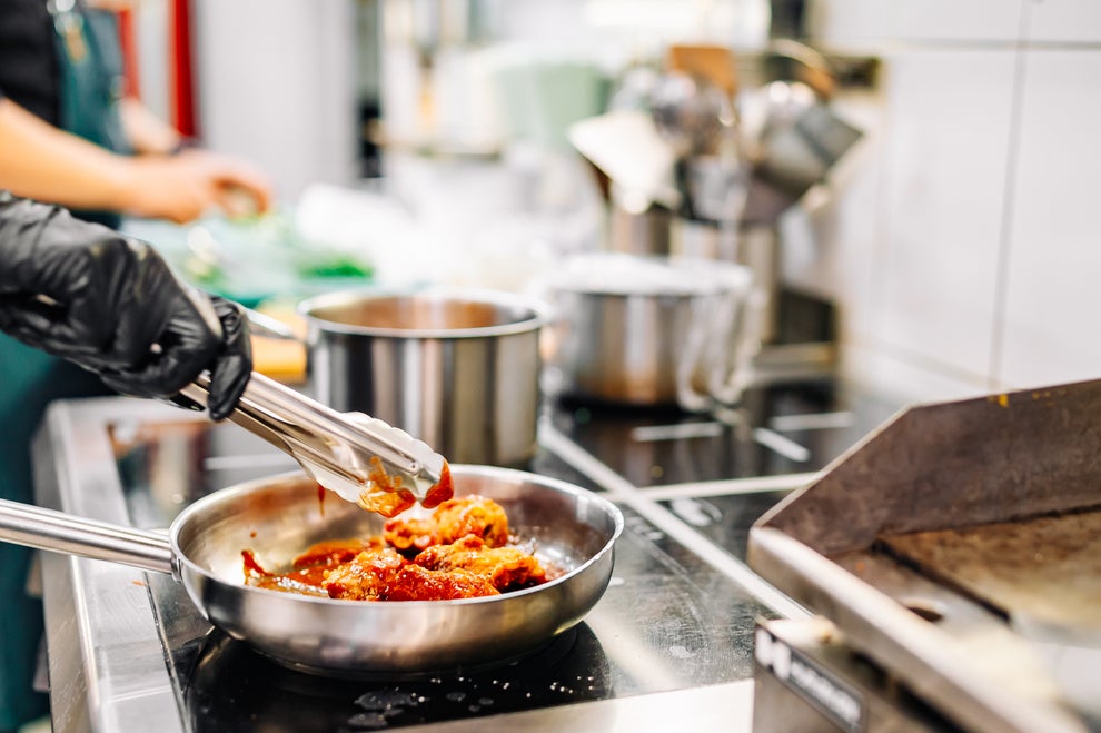 22 Disgusting Things People Witnessed At A Restuarant