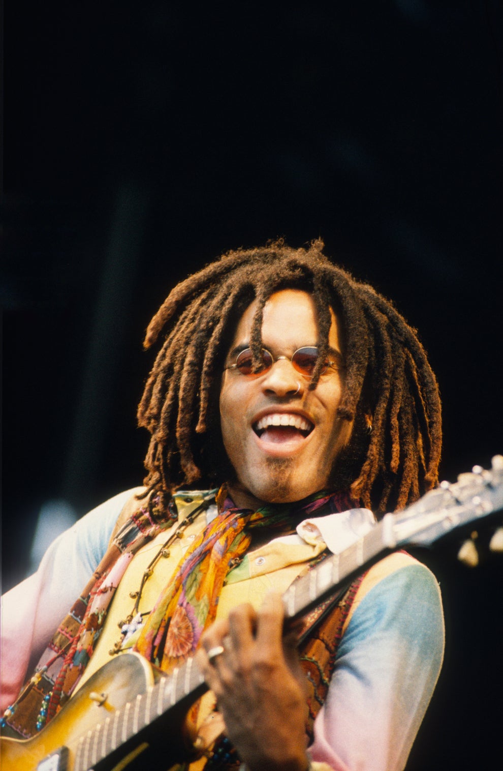 Taylor Swift, Rihanna, & Musicians Who Lost Best New Artist At The VMAS