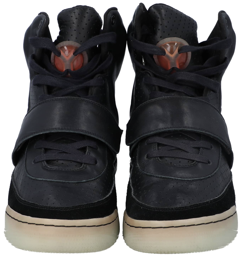 Nike Air Yeezy 1 Sample 'Grammy' $180K Goldin Auctions | Complex