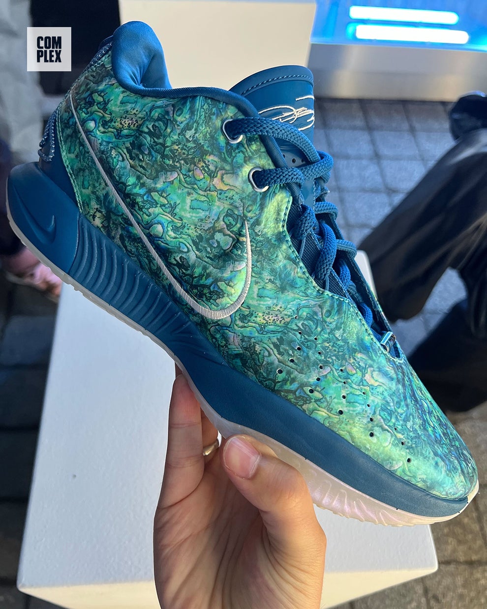 Nike LeBron 21 Abalone Pearl Release Date | Complex