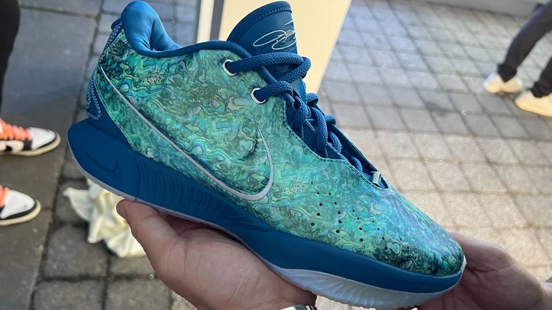 Nike LeBron 21 Abalone Pearl Release Date | Complex