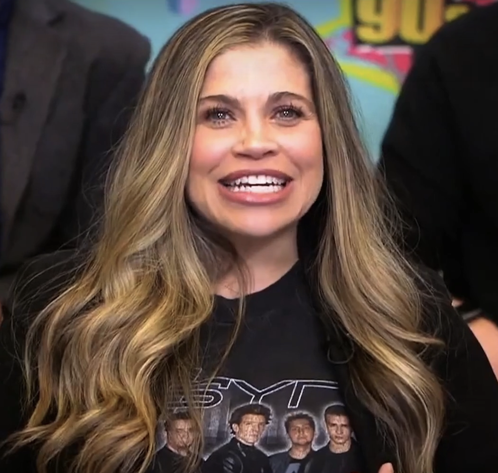 Boy Meets World Danielle Fishel Talks Cast Friendships
