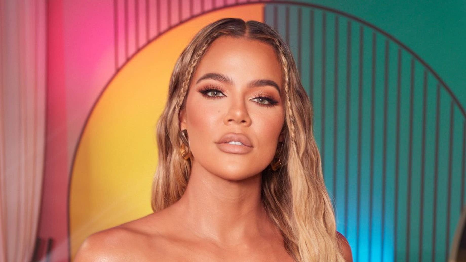 Khloé Kardashian Opens Up About Skin Cancer Scare, Shares Photos of ...