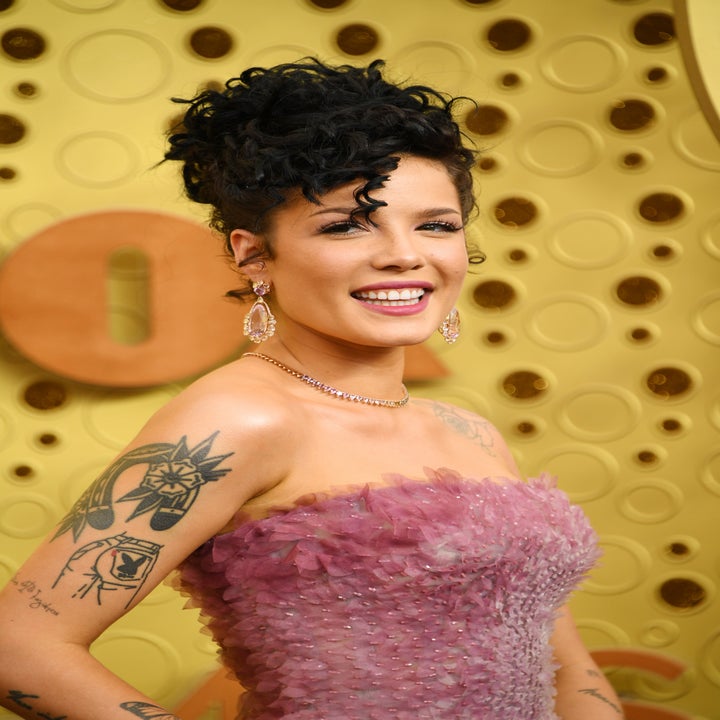 Celebs Who Use Wigs And Extentions