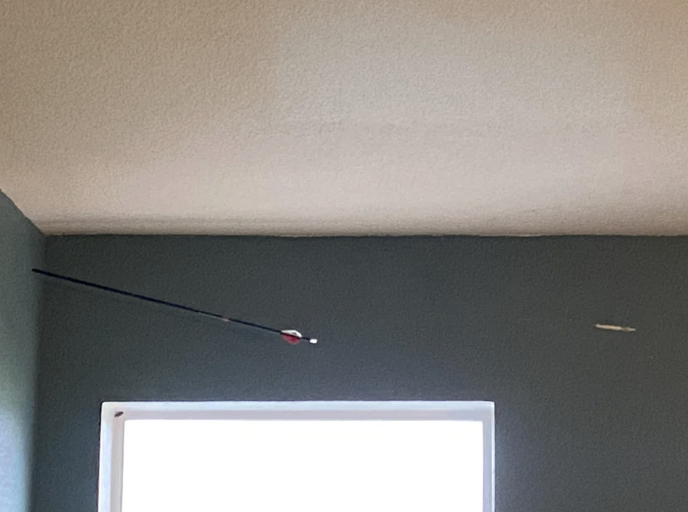 Reddit Photos Of 18 Unhinged And Awful Neighbors