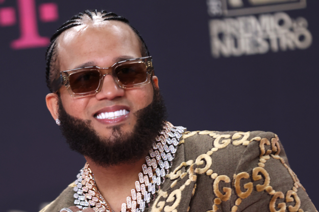 Dominican Rapper El Alfa Signs $70 Million | Complex