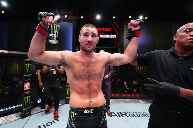 UFC Fighter Sean Strictland Assaults Fan in Bondi Ahead of Match With ...