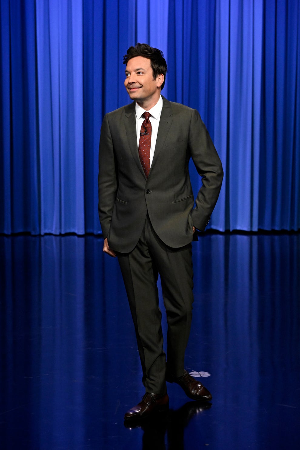 Jimmy Fallon Apologizes to "Tonight Show" Staff Amid Toxic Workplace Claims