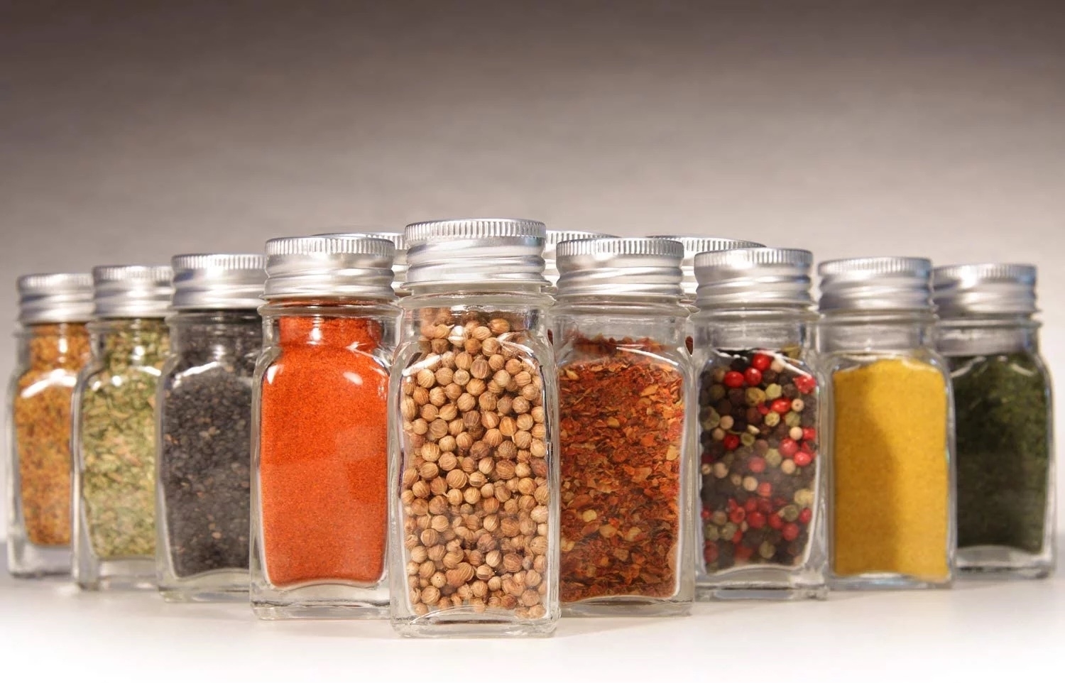 30 Simple Decor Items From Walmart For People Who Have Literally No ...