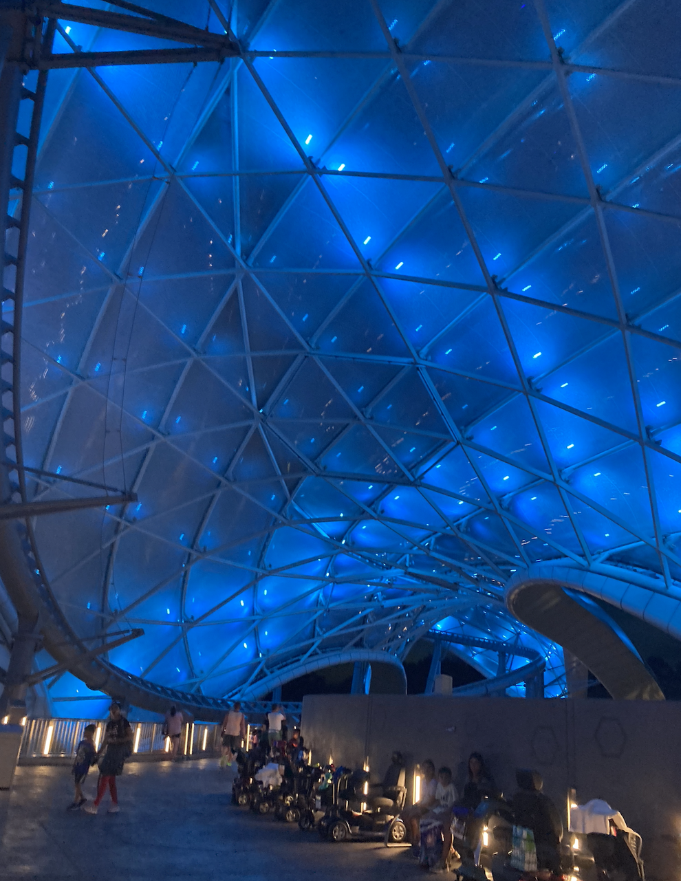 18 Disney Tips From Me, A Former Cast Member