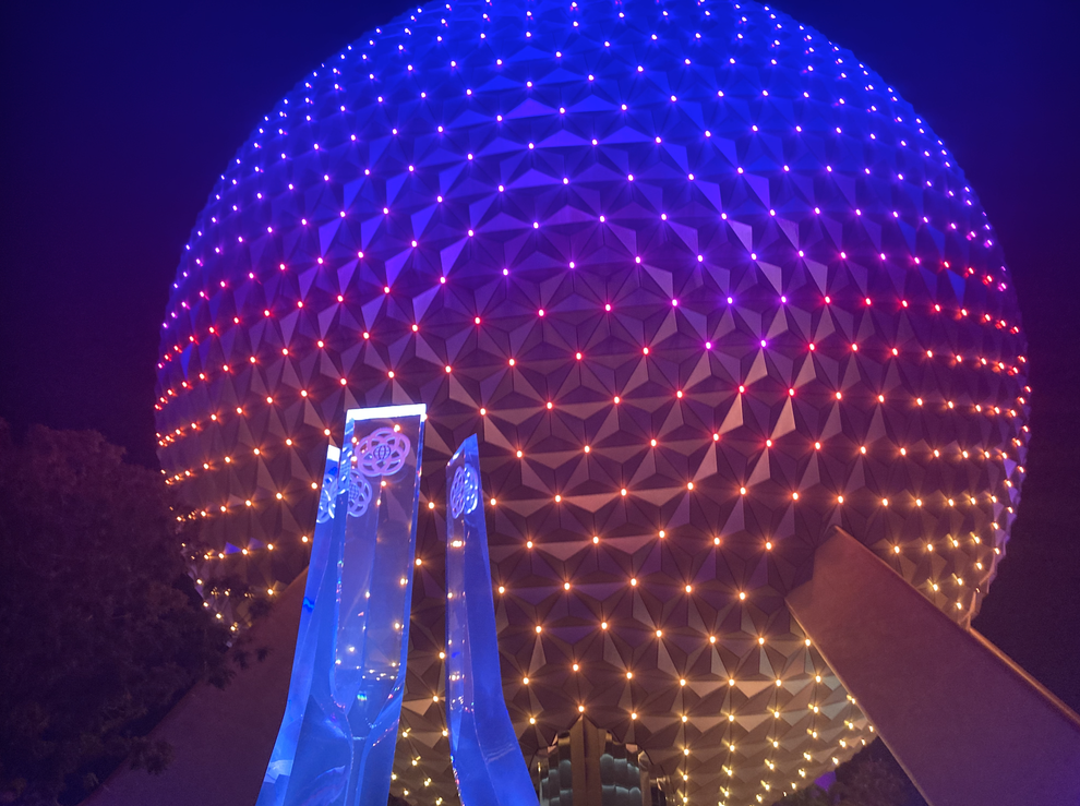 18 Disney Tips From Me, A Former Cast Member