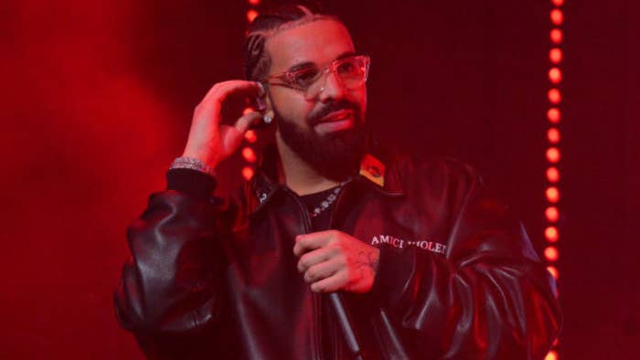 Here Are the First-Week Numbers for Drake's 'For All The Dogs' | Complex