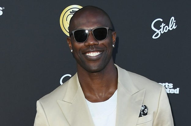 Terrell Owens Involved in Argument and Car Incident After Basketball ...