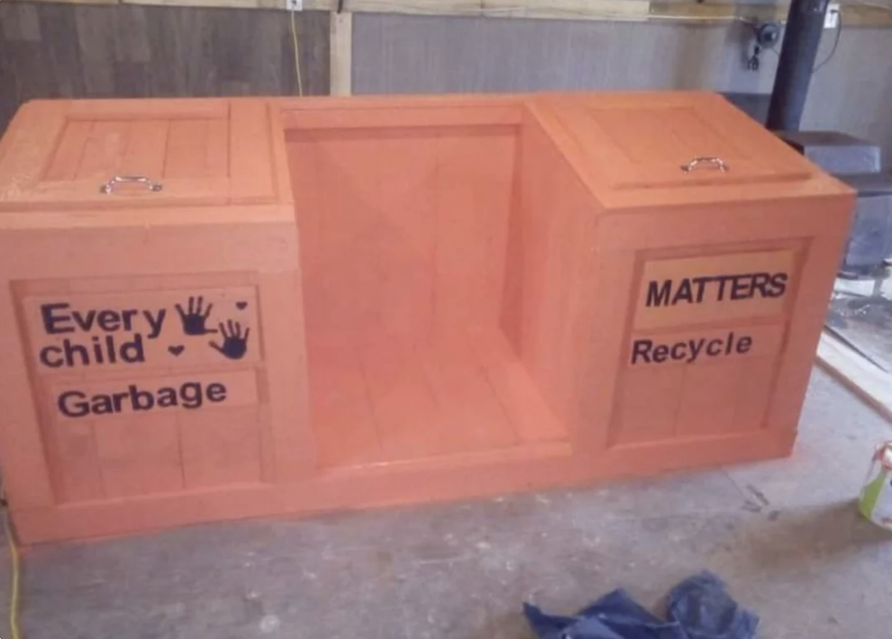 26 Hilarious Signs You Need To See