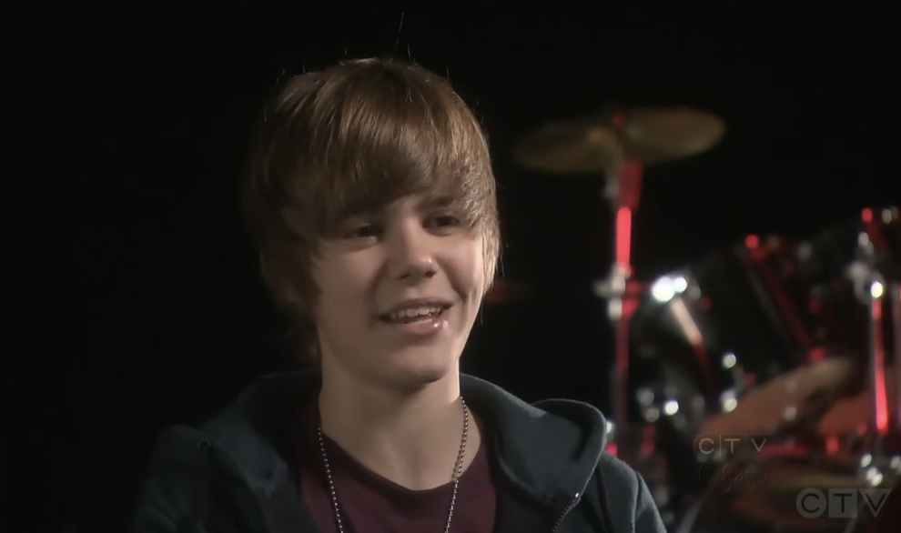 Justin Bieber Praised For Mature Response In 2009 Interview
