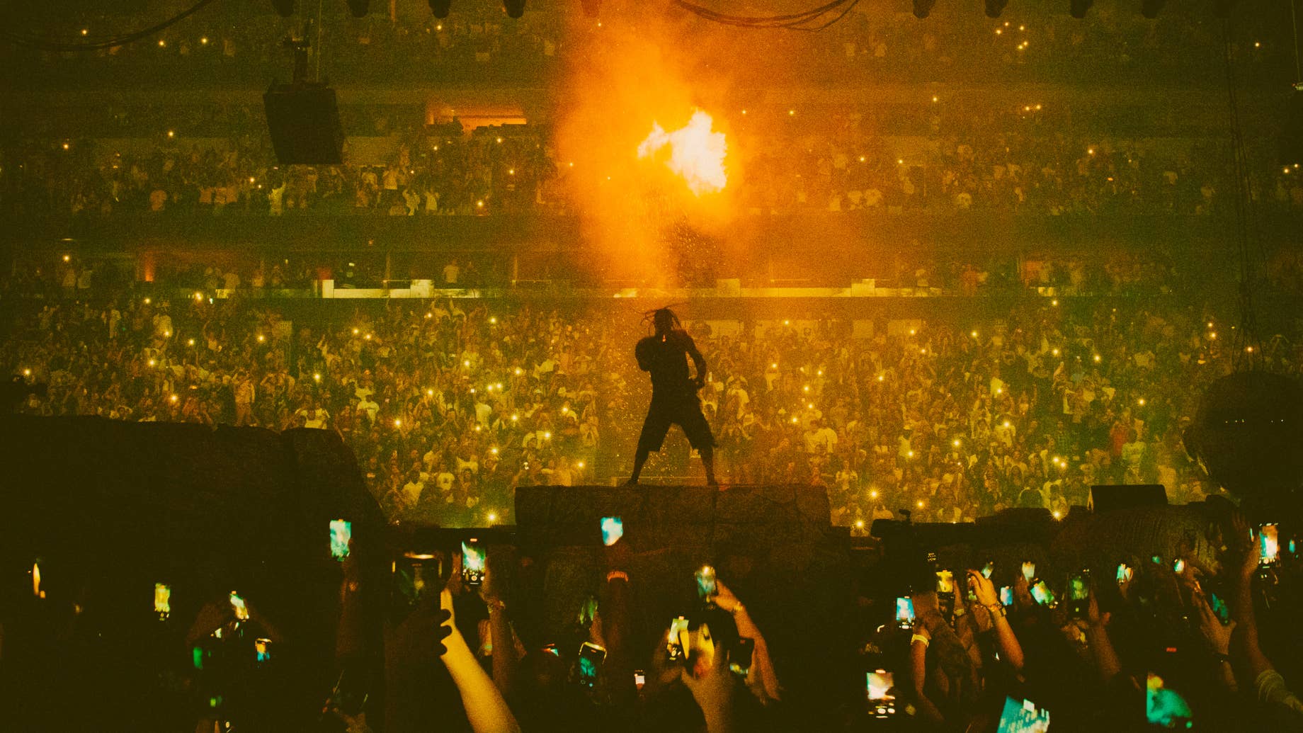 Travis Scott Breaks Merch Records With $1M Nights in Dallas and Denver ...
