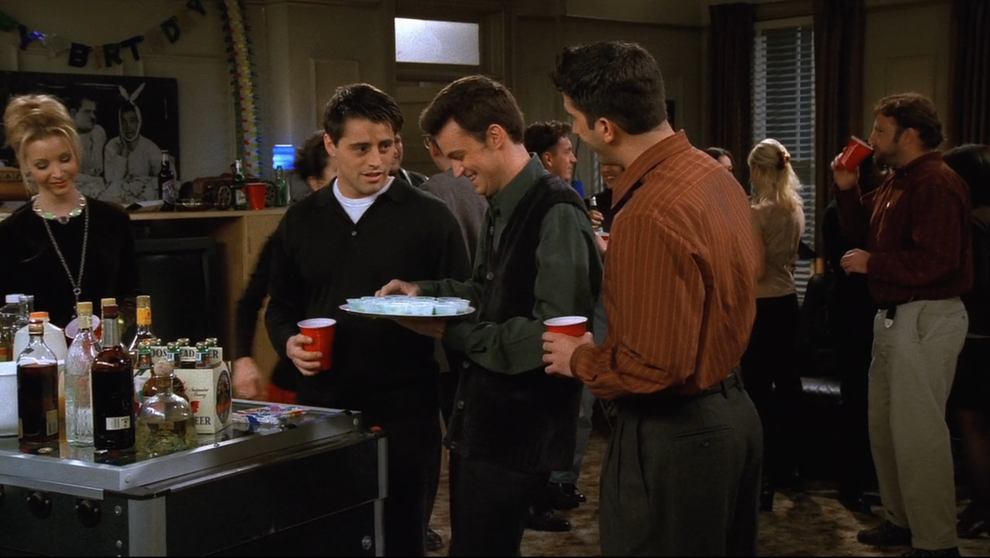 Matthew Perry's 10 Best Episodes on 'Friends' | Complex