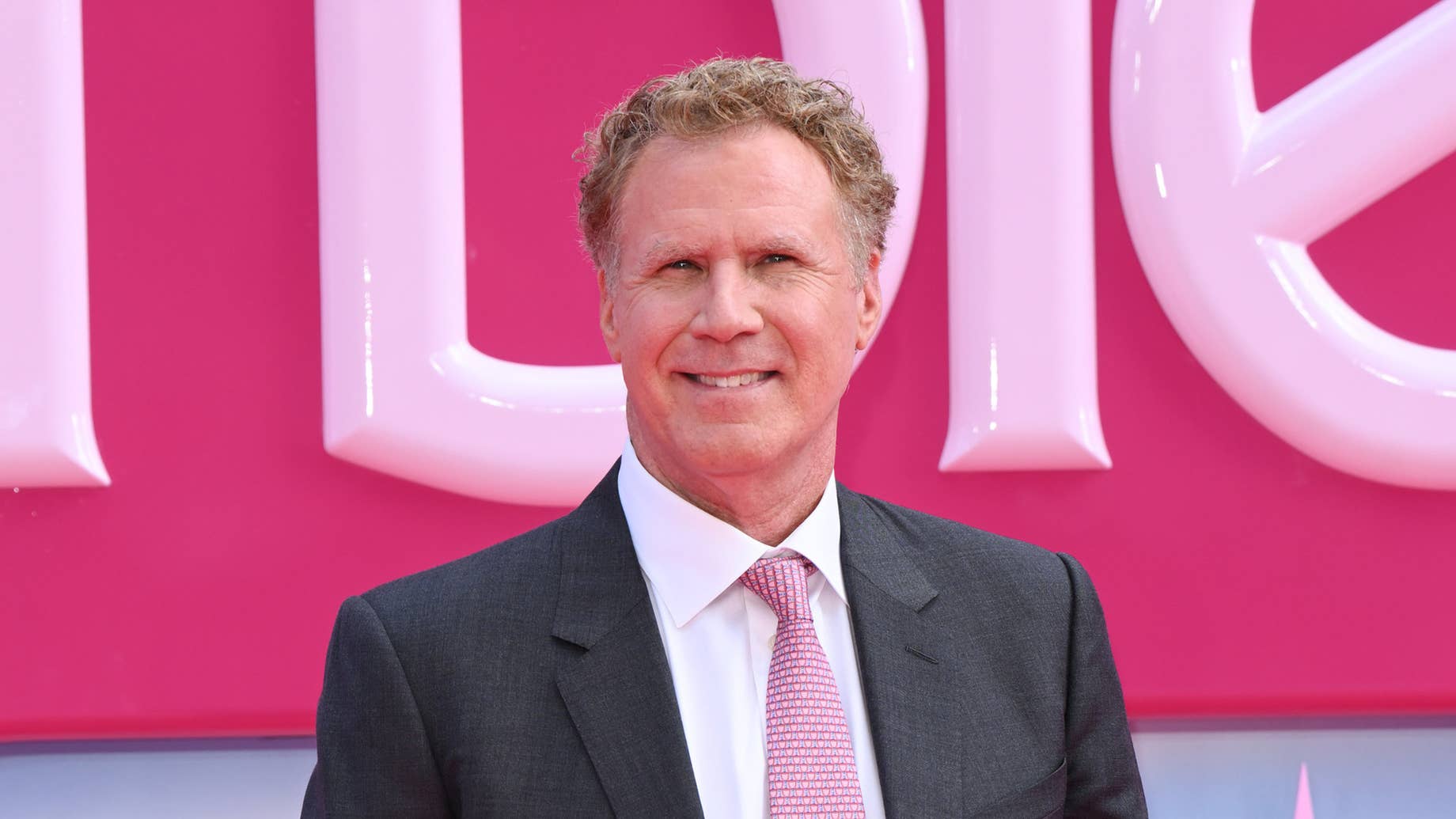 Will Ferrell Rocks USC Frat Party, Inspires Victorious Game | Complex