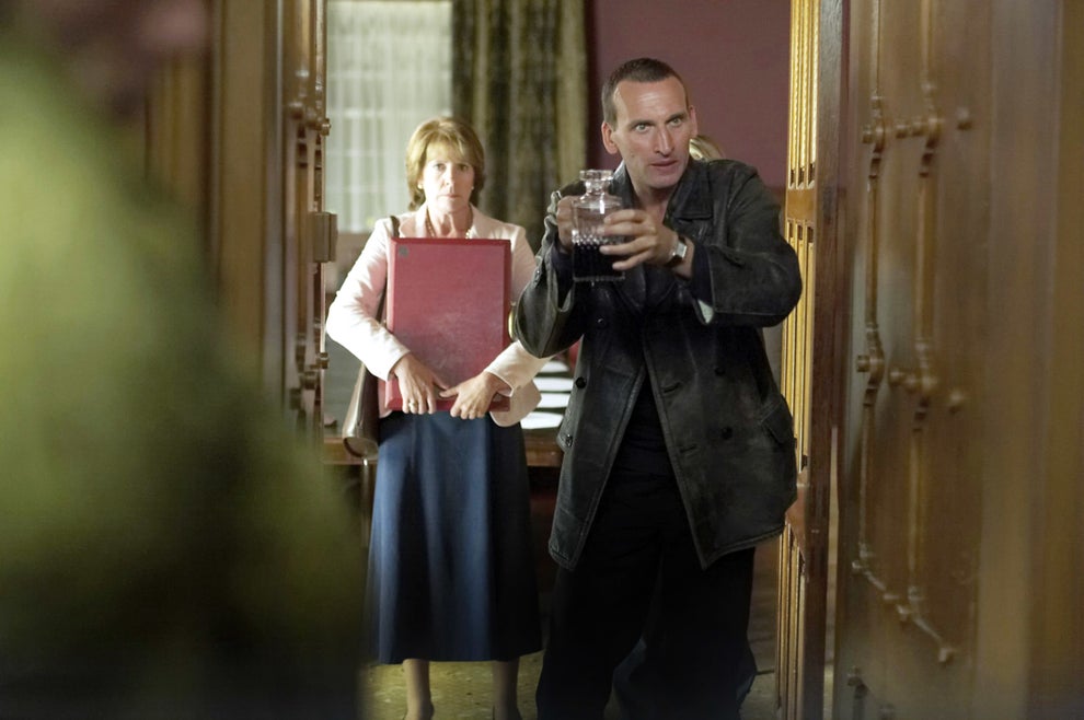 16 Actors Who Lost Roles Because Of Drama With Crew