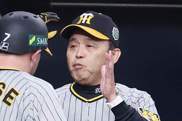 洗濯機を開けたら岡田監督と目が合った！ 38年ぶりの日本一に沸く阪神ファンが味わった驚愕の体験とは？
