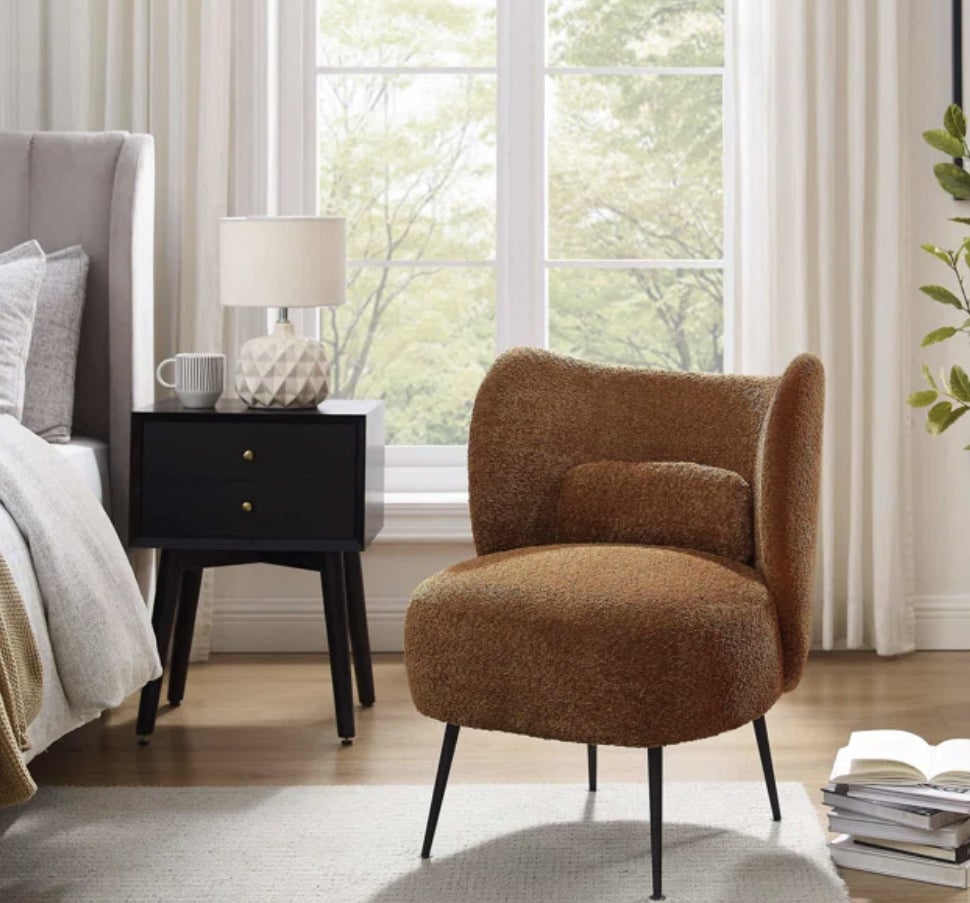 40 Best Reading Chairs To Curl Up & Get Comfortable In