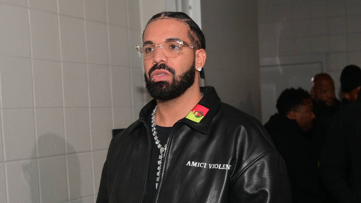 Drake Debuts New 'Miskeen' Face Tattoo At Toronto Party | Complex