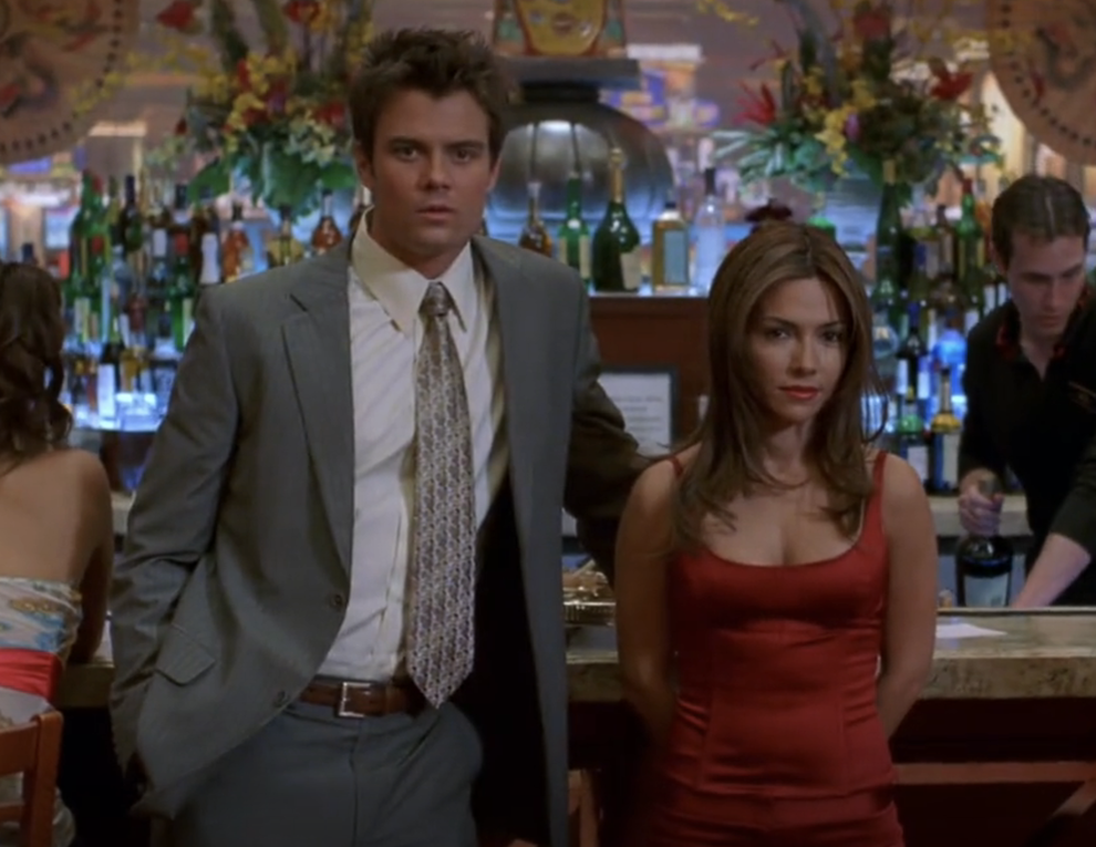 17 Tallest Actors Over 6'4" In Hollywood: Photos