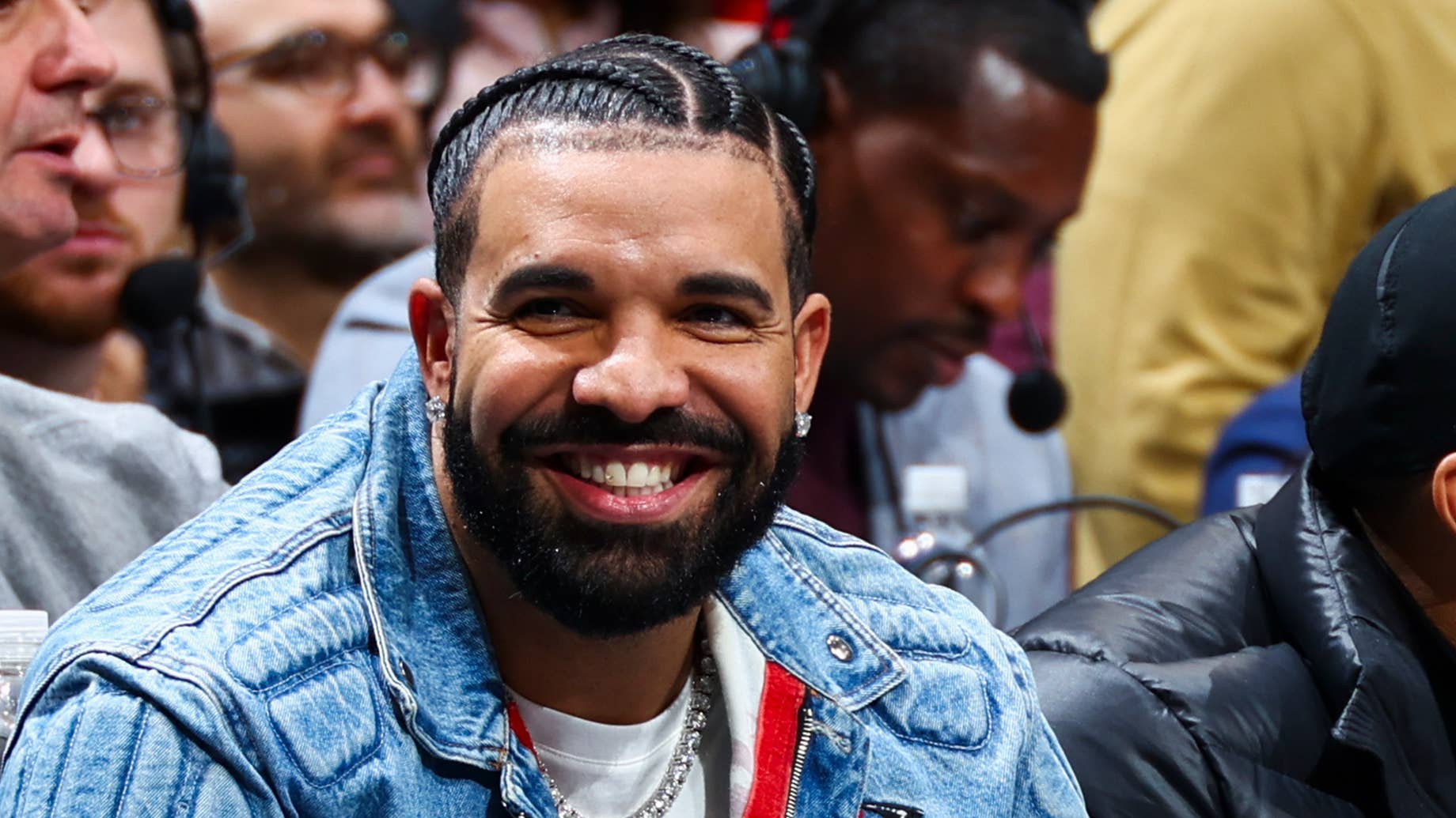 Drake Dominates 2023 Billboard Music Awards Rap Categories | Complex