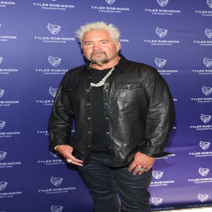 35 Famous Men Who Are The Same Age