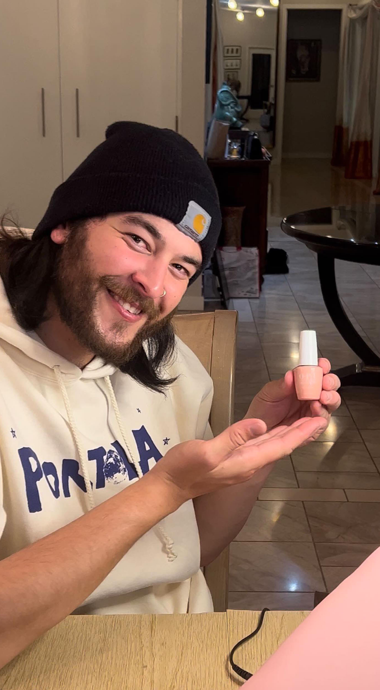 Dedicated Boyfriend Saves Money by Doing Girlfriend's Nails Every 3 Weeks