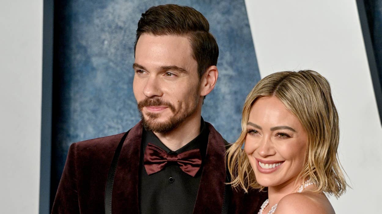 Hilary Duff Announces Fourth Pregnancy in Christmas Card | Complex