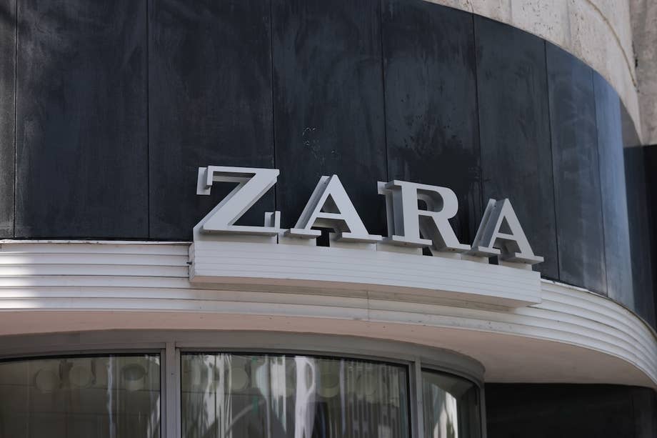 Zara Apologizes and 'Regrets Misunderstanding' for Controversial Ad ...