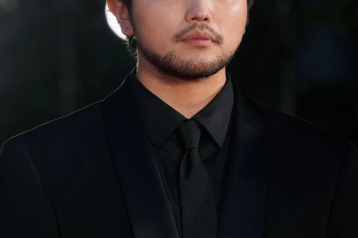 King Gnu・井口理、“大物すぎる友人”との2ショットを投稿⇒「番組一本できるやつ！」「もう親友ですね」とファン沸く