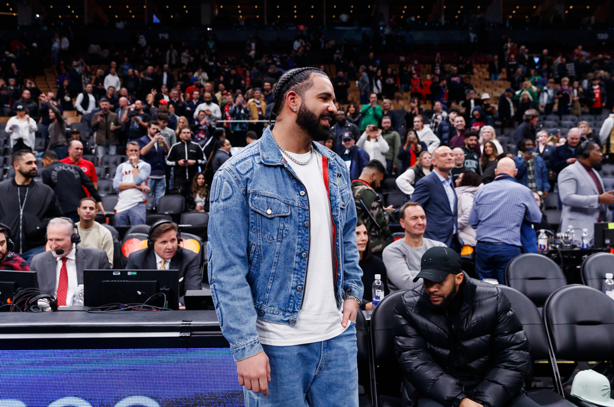 Drake Addresses Fans And Critics In Year-End Video: 'The Tweet And ...