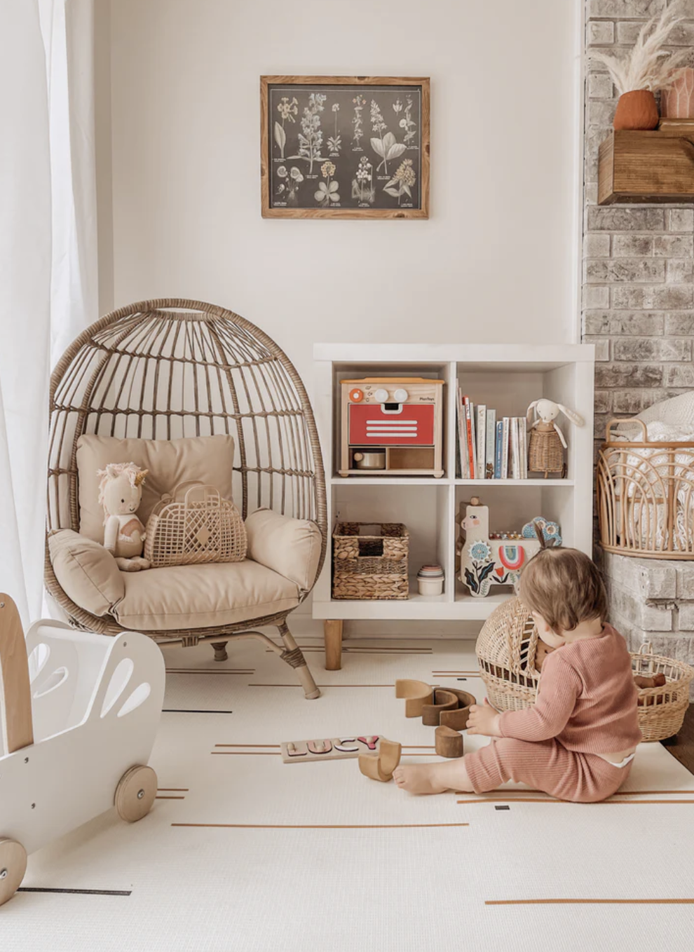 14 Practical Baby Gifts To Give This Holiday